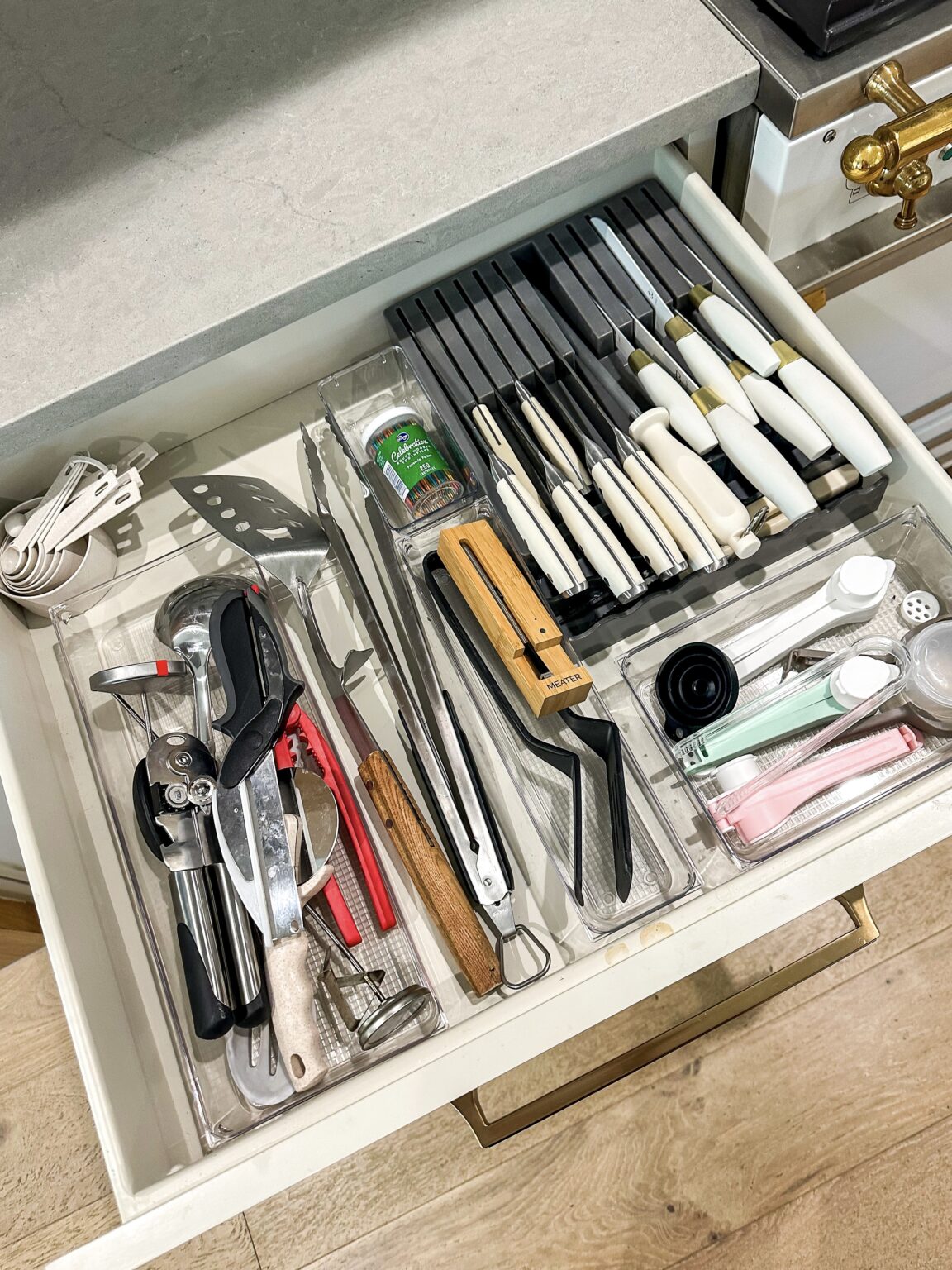 Ultimate Guide to Kitchen Cabinet and Drawer Organization - Taryn Newton